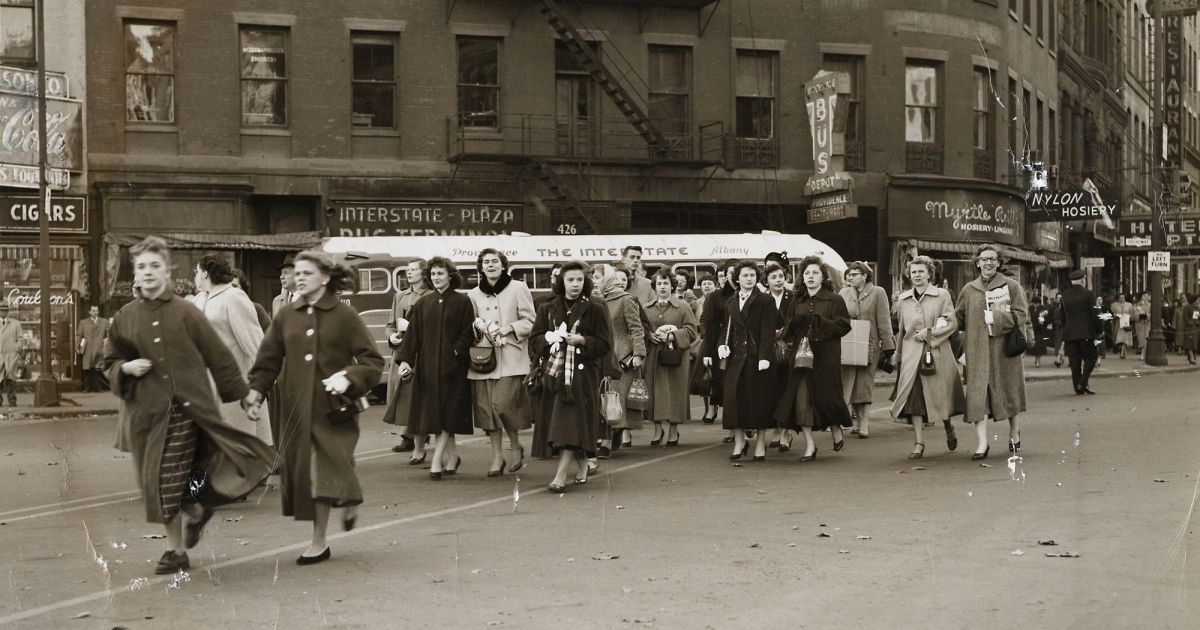 Operation "Go Home" at Plaza