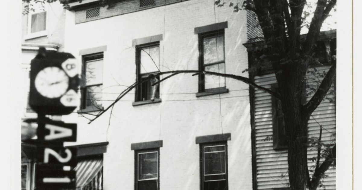 271 Madison Avenue, Albany South Mall Neighborhood