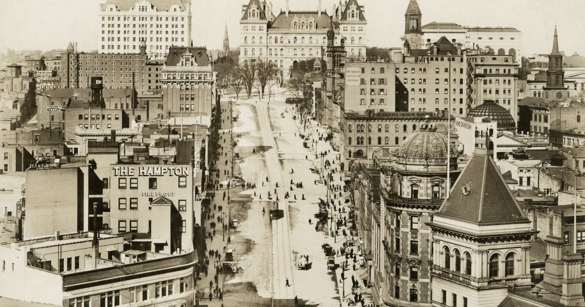 State Street Looking West