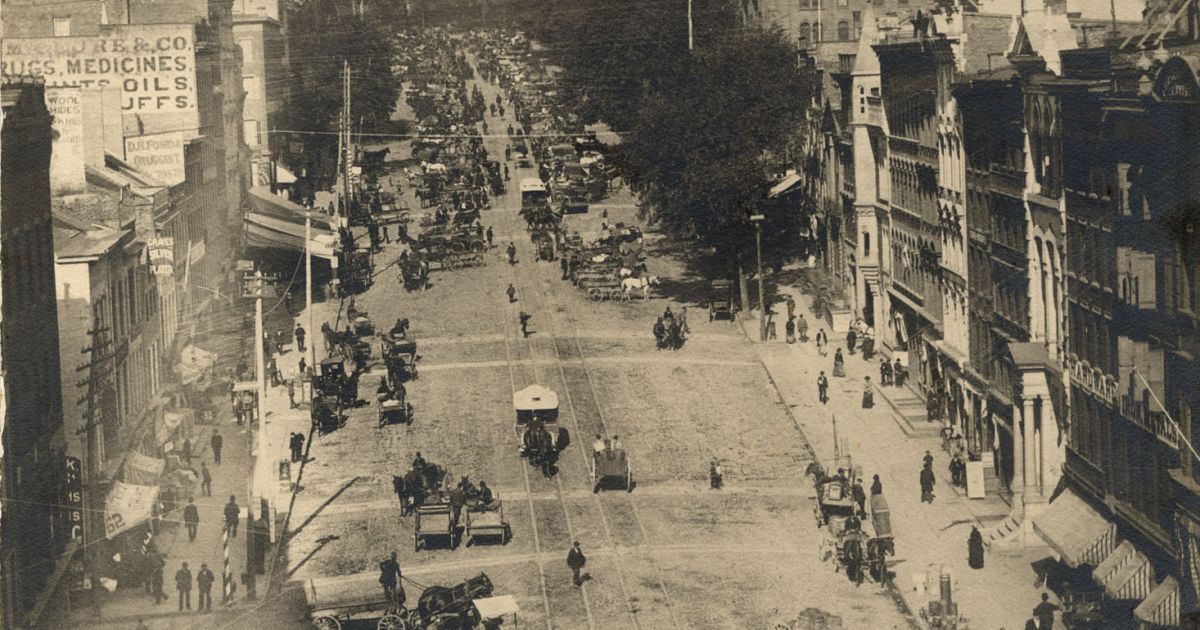 State Street Market Place