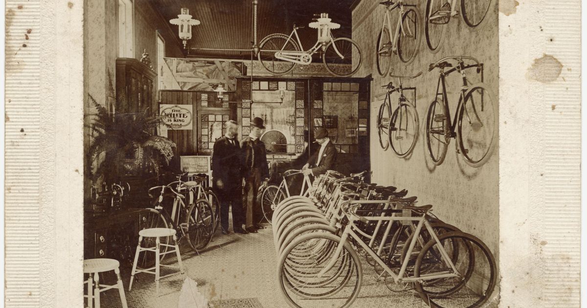 White Sewing Machine and Bicycle Company, 92 North Pearl Street