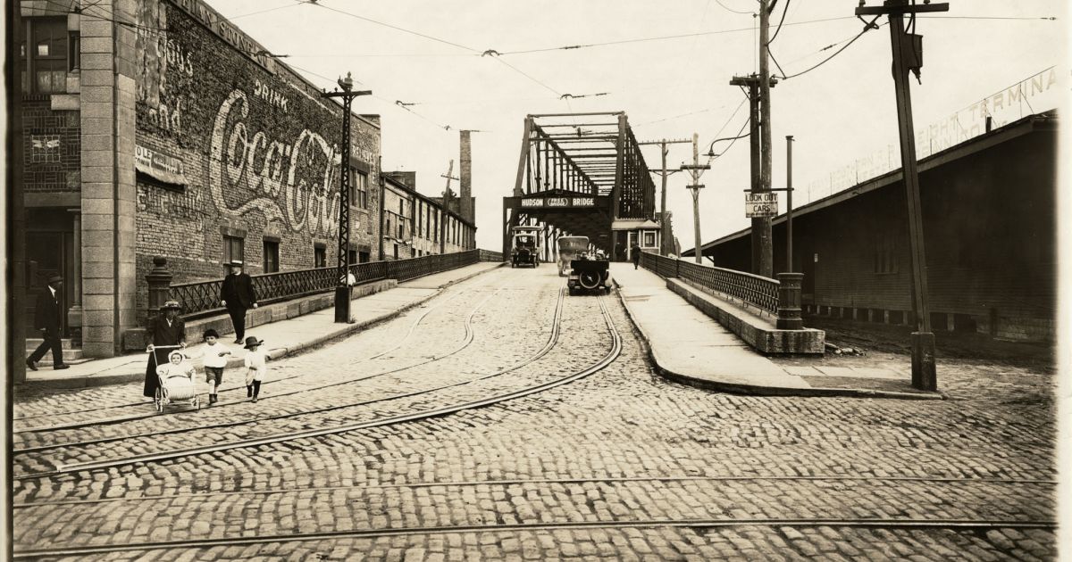 South Ferry Street Bridge