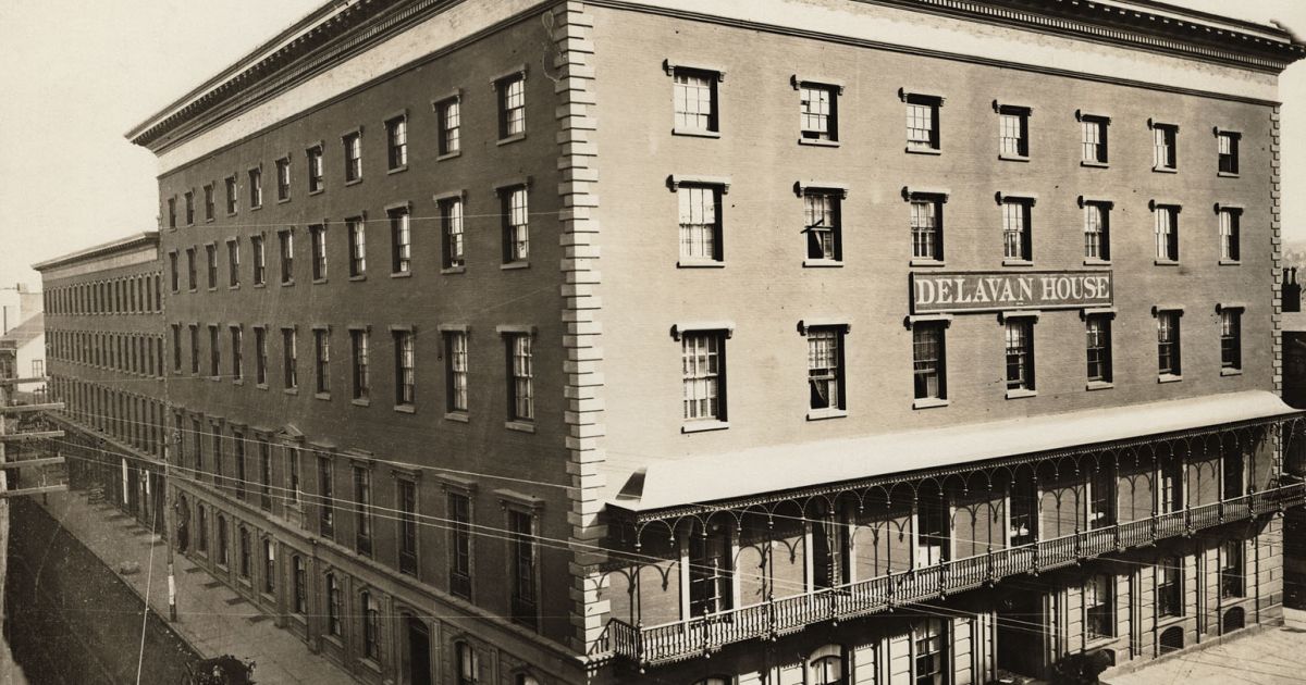 Delevan House (Broadway)