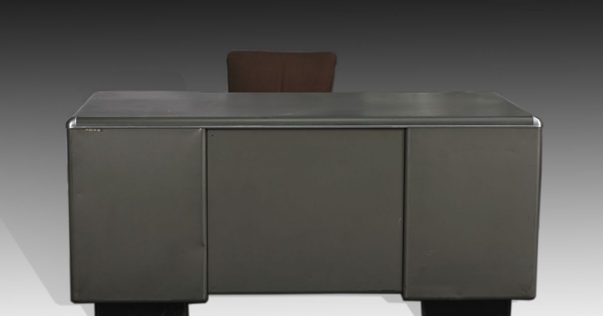 Mayor Erastus Corning 2nd’s Desk and Chair