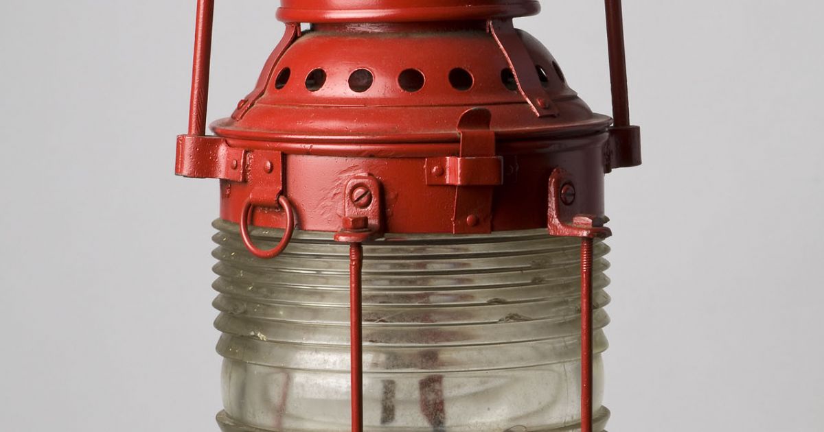 The Non-Sweating Adlake Lamp