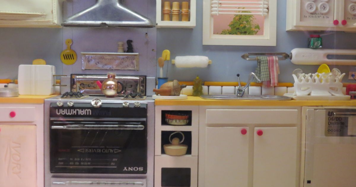 Heavy Metal: Cast Iron Stoves of the Capital Region